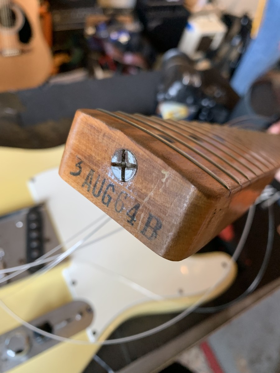 What’s The Deal With Fingerboard Radius? – IVG Blog